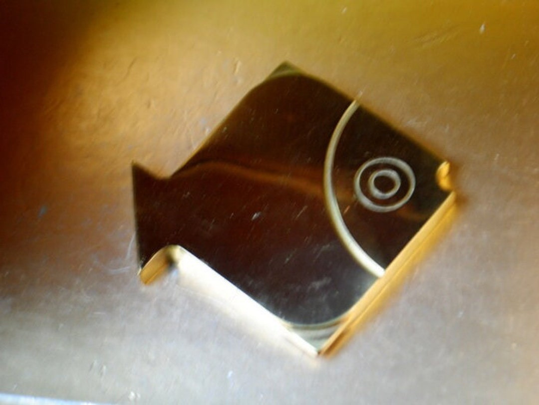 Mod Vintage 1960, Bold Gold Tone Metal, Abstract Fish Shape Paperweight ...