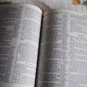 1975 Vintage , Famous Family " Holy Bible", KJV, American Bicentennial ...