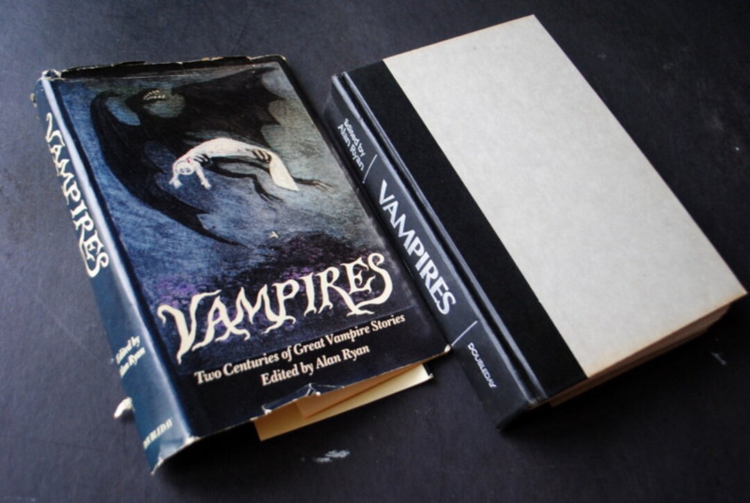 1987 Vintage , First, Book Club Edition Book " Vampires" by Alan Ryan ...
