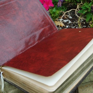 1958 Vintage Religious , Small Book " Holy Bible" , KJV, Old and New ...