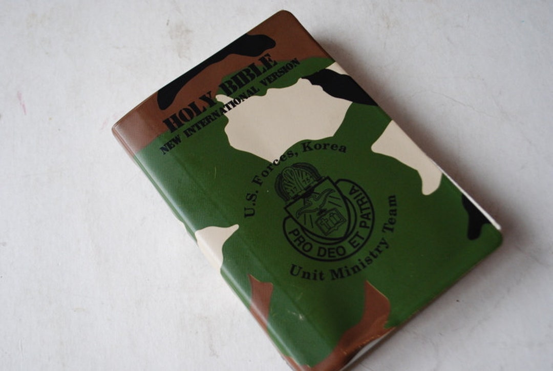 1984 Vintage , Military Holy Bible, New International Version, U.S ...
