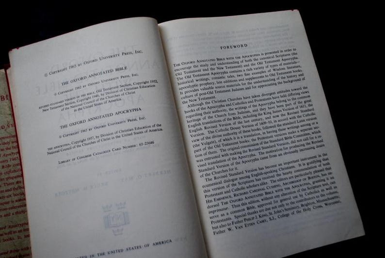 1965 Vintage ,religious Book " the Oxford Annotated Bible With the ...