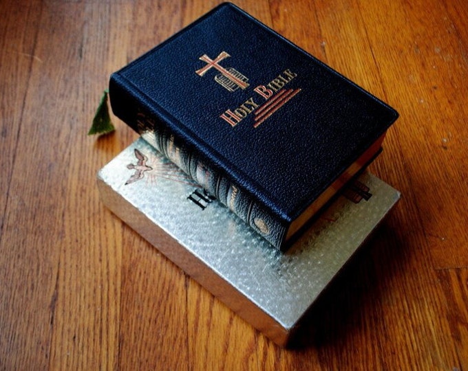 1957 Vintage Holy Bible, New Catholic Edition, Fine Art Edition, New ...