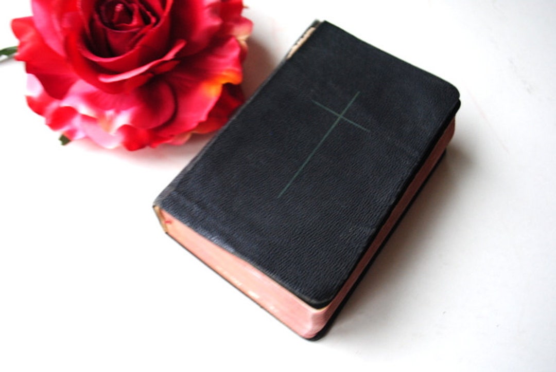 1938 Vintage Religious, Small Book " the Book of Common Prayers ...