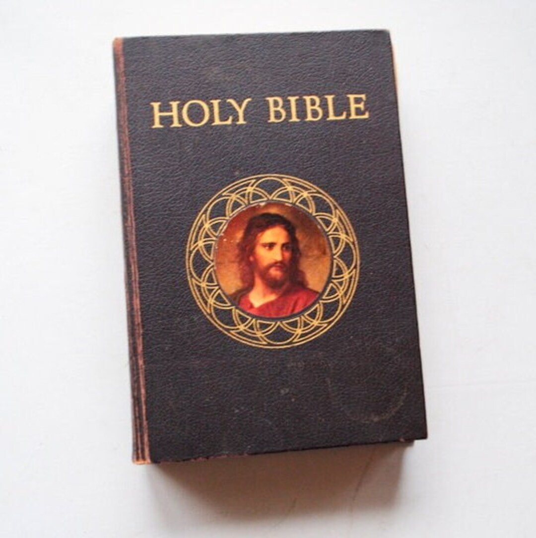 1953 Vintage Catholic , Large Book " the Holy Bible" , Catholic Action ...