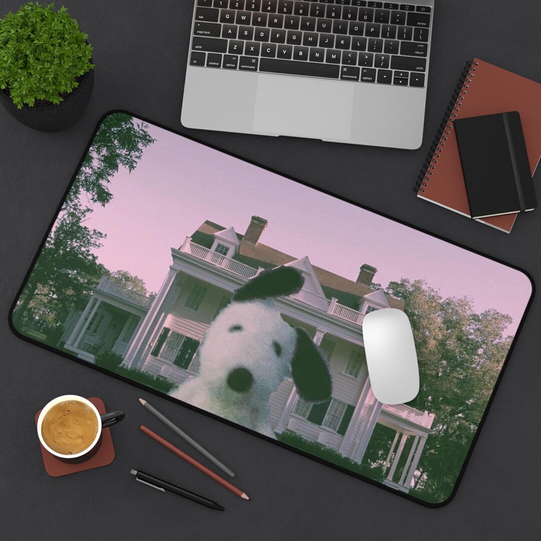 Desk Mat, Peanuts Snoopy Collaboration, White House, Notebook Design ...