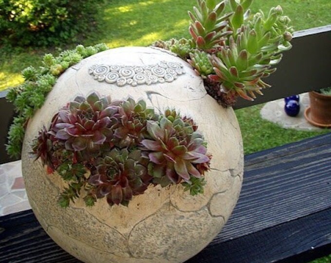 Large Ceramic Ball Planter, Natural Clay Planter Pot, Outdoor Round ...
