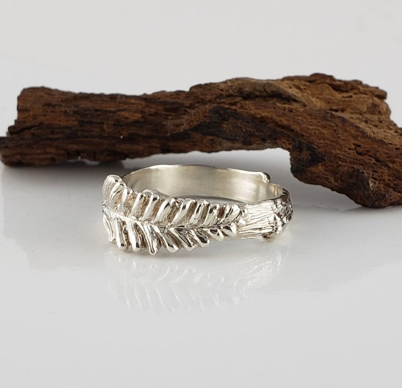 Hand Sculpted Fern Leaf Promise Ring Engagement Ring Custom - Etsy