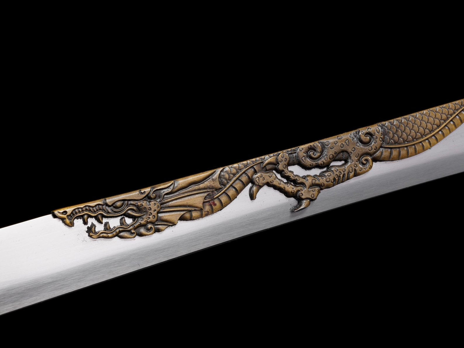Dragon Damascus Steel Sword – Handcrafted Full Tang Katana With ...