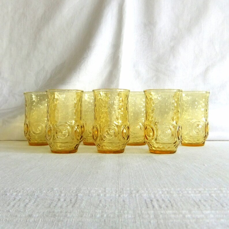 7 Vintage Yellow Juice Glasses Set Anchor Hocking Heritage Etsy