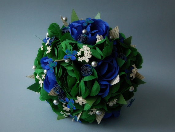 Items similar to Paper Flower Bouquet - Green and Blue Plaid Paper ...