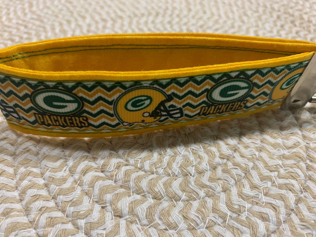 Handcrafted Green Bay Packer Green and Gold Fabric Key Fob, Fabric Key ...