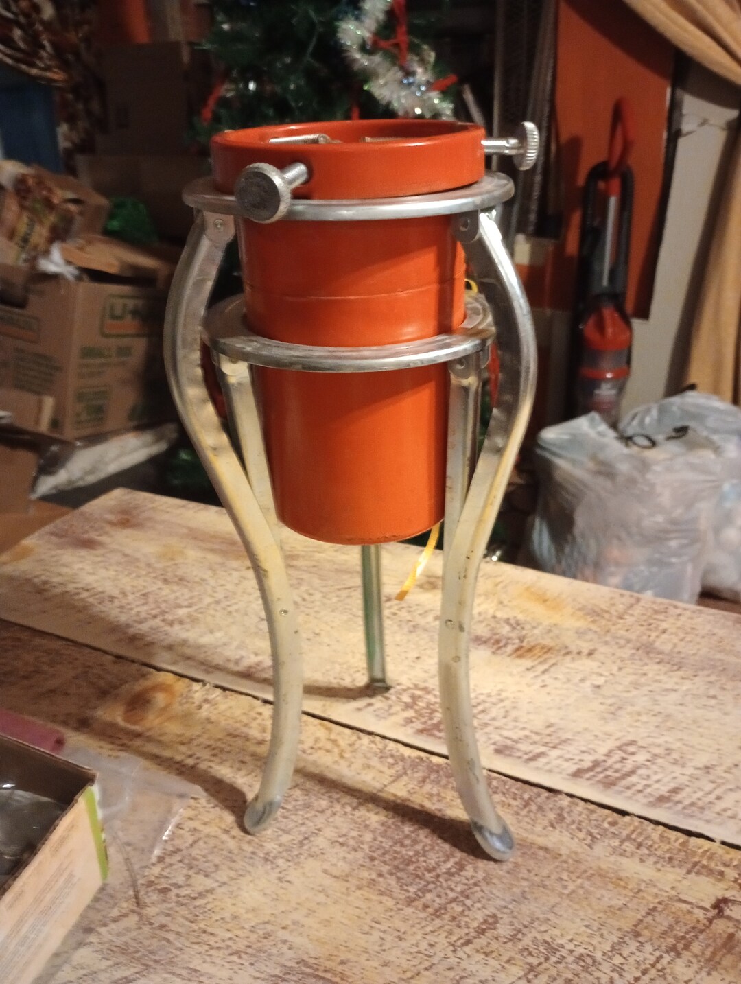 Vintage 3 Legged Tree Stand - Etsy