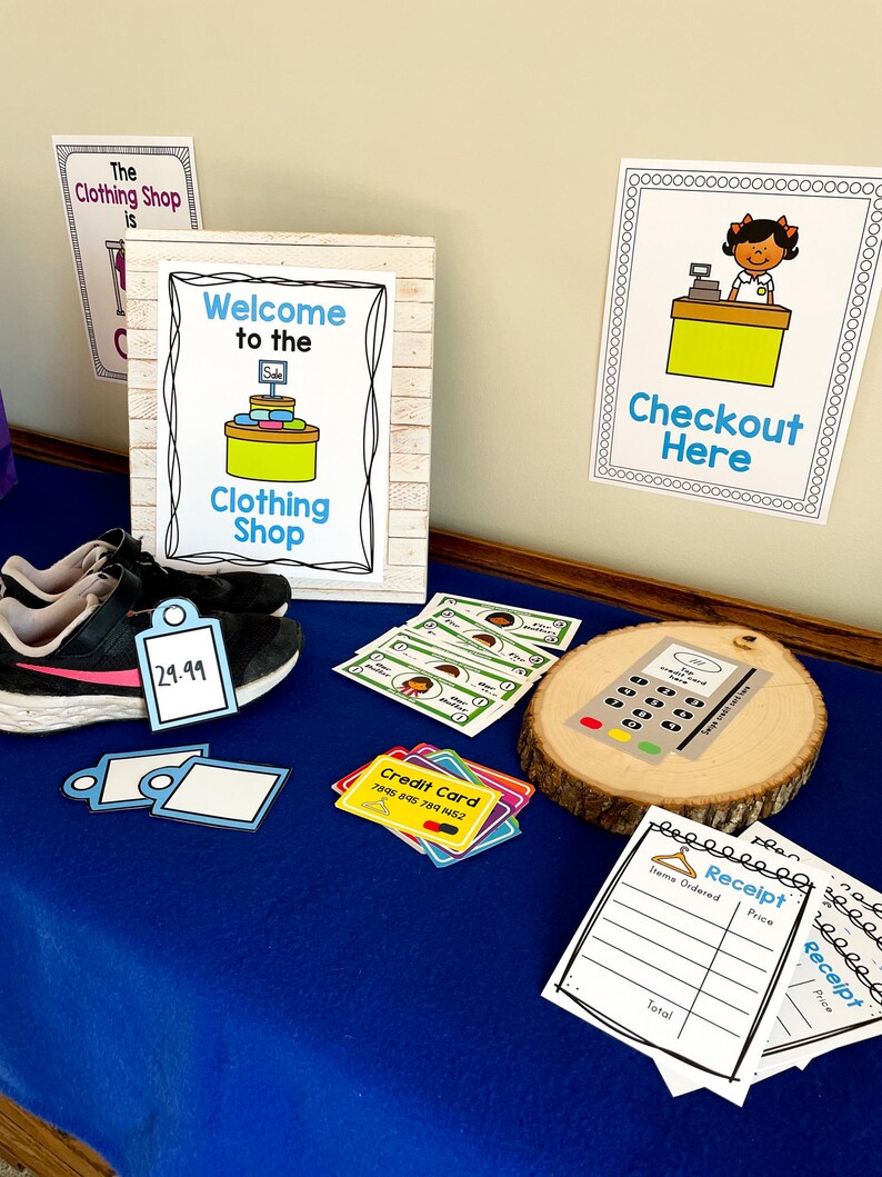 Clothing Store Pretend Play Printable: Preschool Activities (PDF) - Etsy