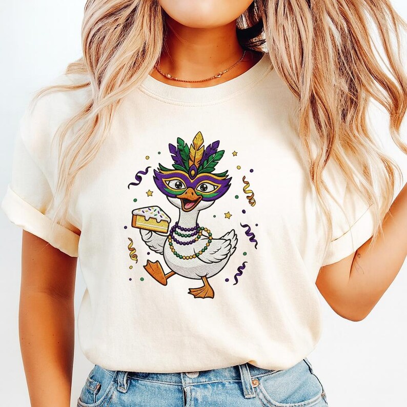 Mardi Gras Goose Embroidery Design | Goose With Mask & King Cake ...