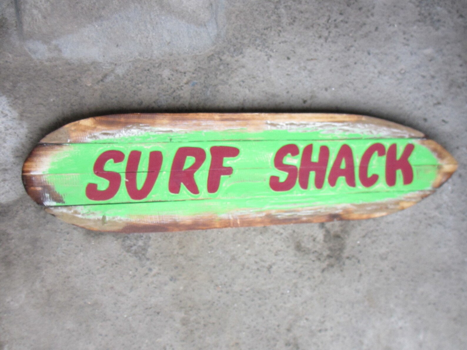Surf Shack Rustic Sign on Wood Planks 40" | #sda3402100 - Etsy