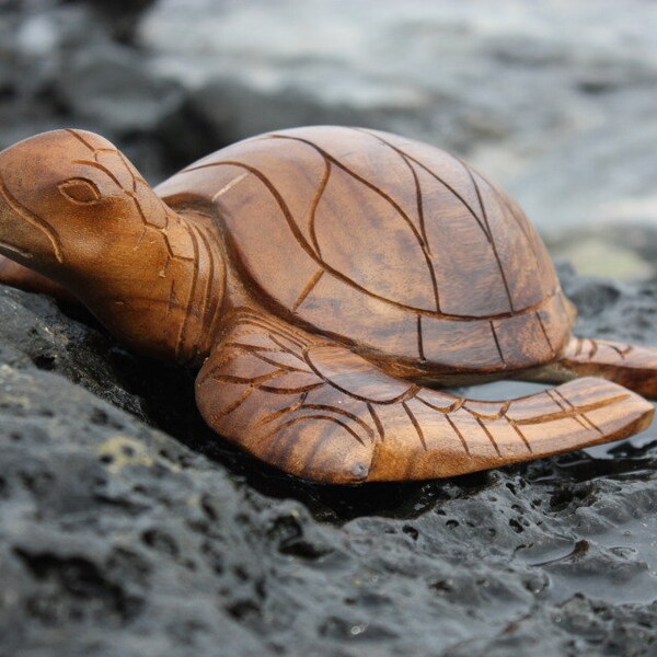 Hawaiian Honu - Etsy