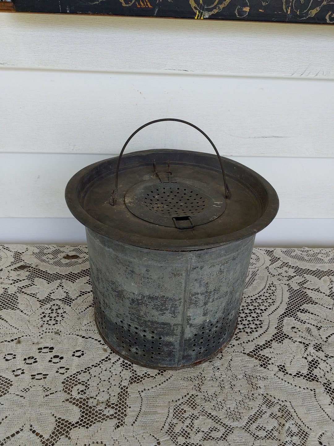 Vintage Weathered Galvanized Metal Bait Minnow Bucket Rustic Garden ...
