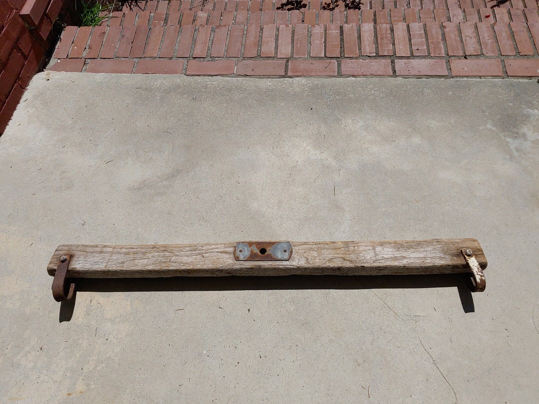 Large Antique Single Tree Yoke Livestock Horse Farm Tool Farmhouse ...