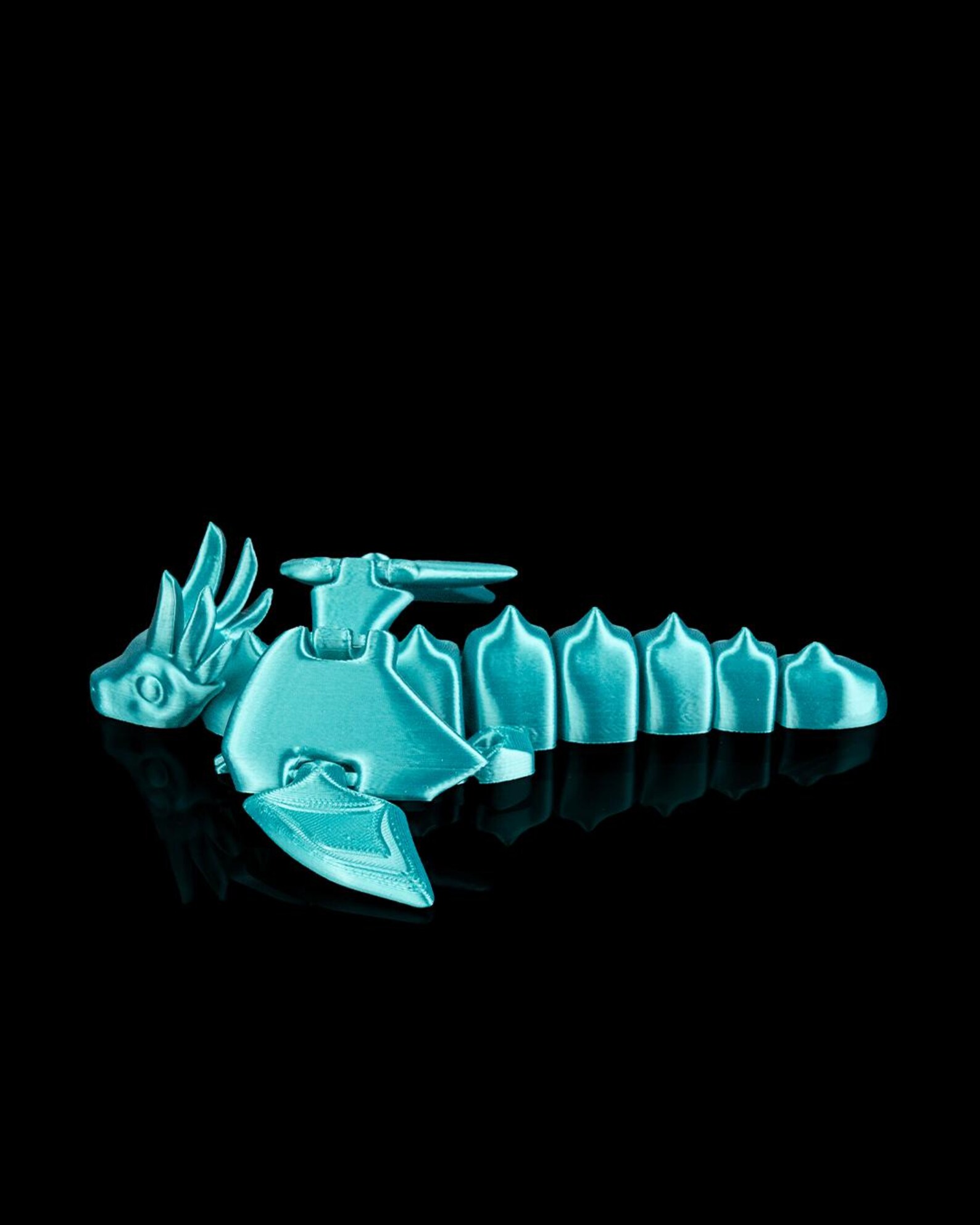 Wyvern Celestial – Figura de Dragón Articulado para Coleccionistas de ...