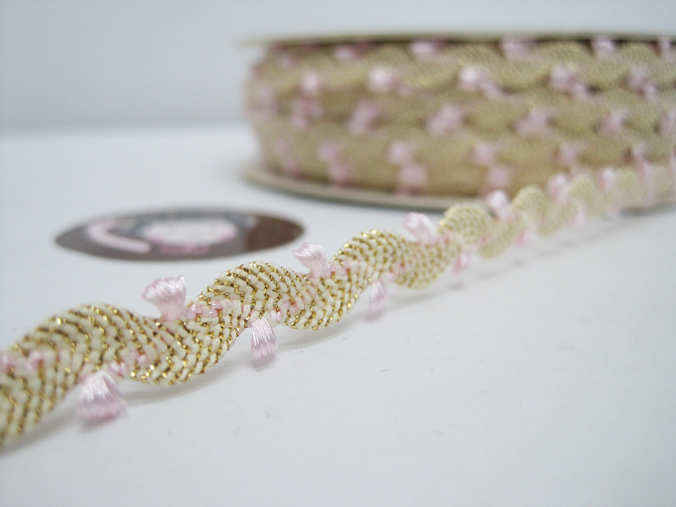 5 yards Pink Gold Metallic rick rack white trim gold ribbon | Etsy