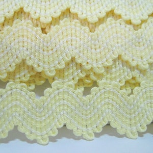 5 Yards Light Yellow Elastic Rick Rack Trim, Elastic Trim, Ric Rac Trim ...