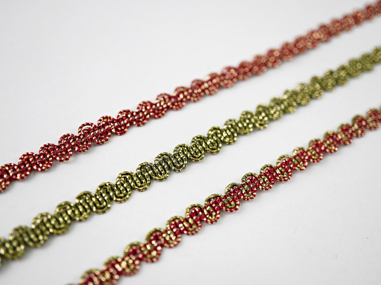 5 Yards Christmas Braid Red Green With Gold Metallic Braid - Etsy
