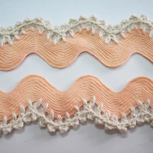 Peach Pink Crocheted Rick Rack Trim, Handmade Crochet Lace, Jumbo Rick ...