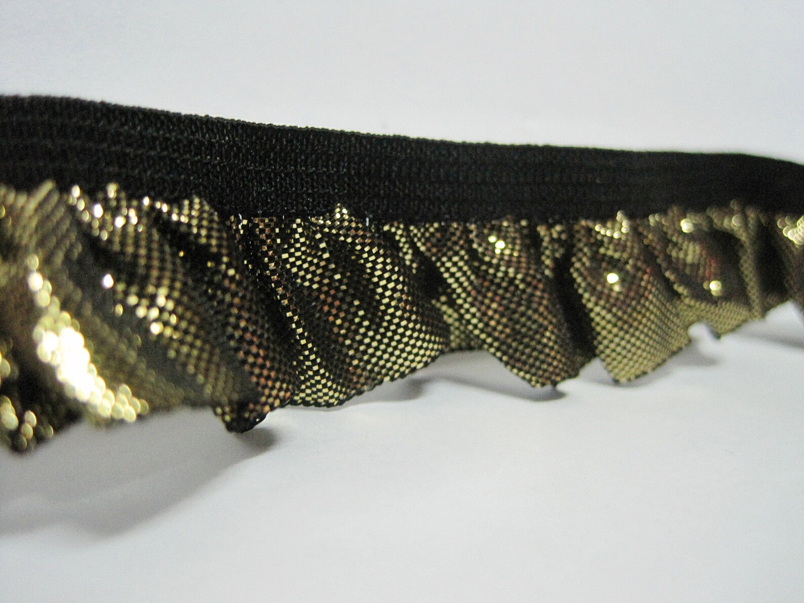 5 Yards Gold Metallic Ruffle With Black Elastic Trim Ruffle - Etsy