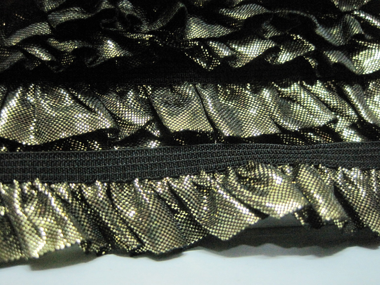 5 Yards Gold Metallic Ruffle With Black Elastic Trim Ruffle - Etsy