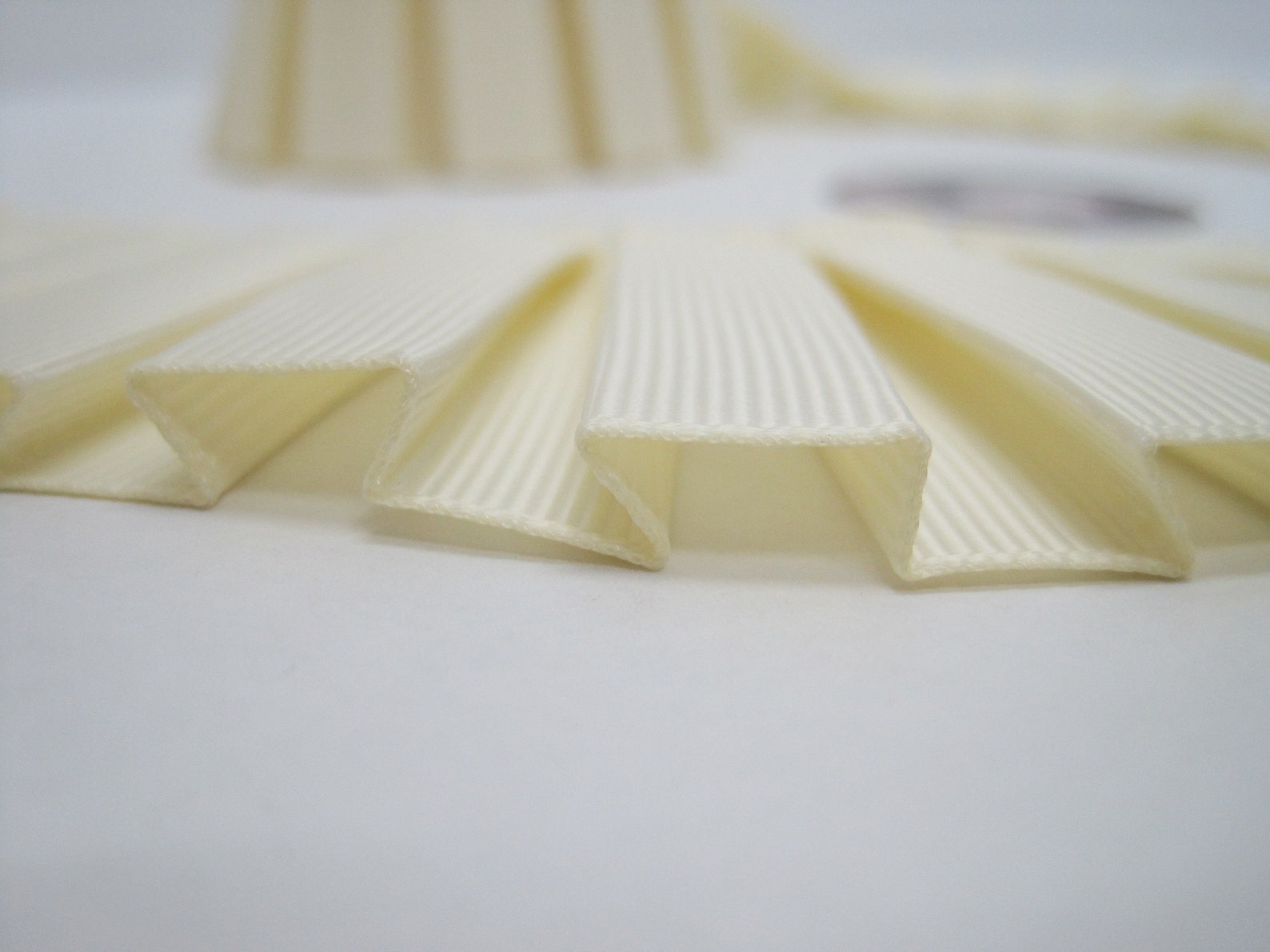 1 Yd 2 Cream Grosgrain Box Pleated Trim Box Pleated - Etsy