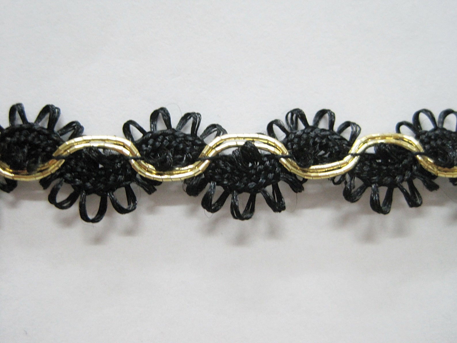 5 Yards Black Picot Rick Rack With Gold Braided, Black Trim, Black Lace ...