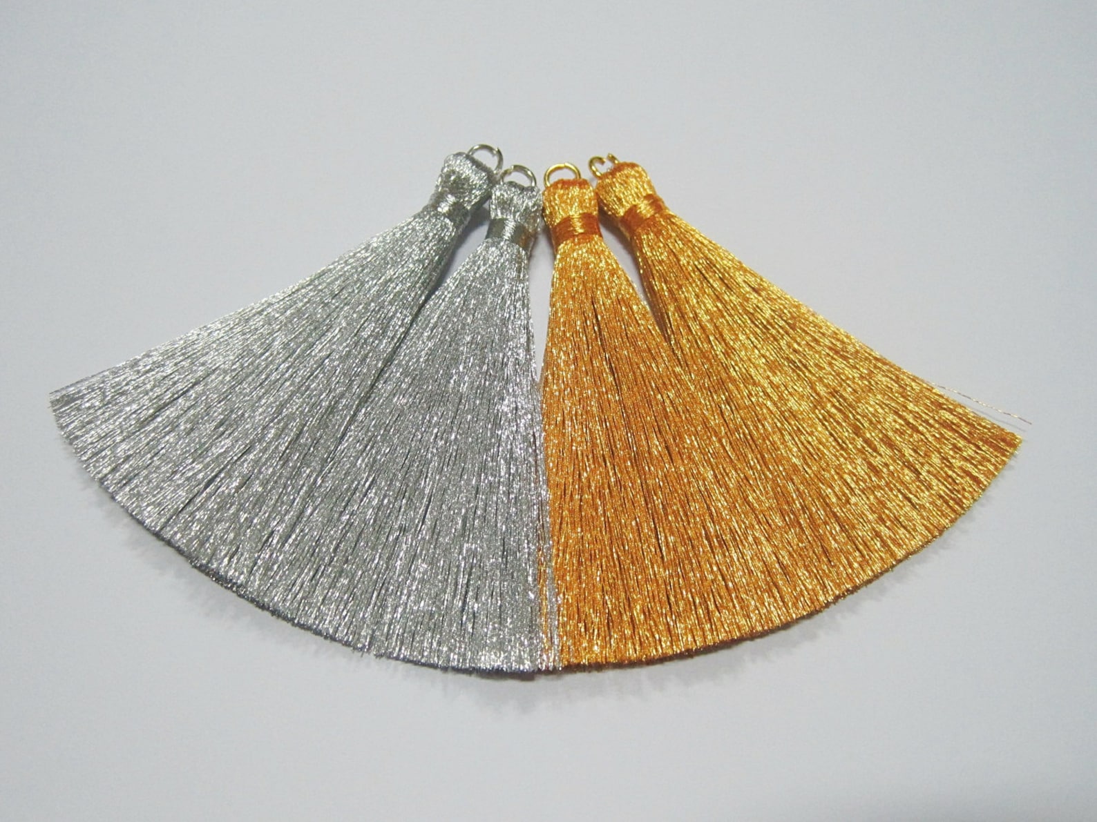 10 Stück Metallic-Quasten, Mini-Quasten, Gold-Metallic-Quasten, Silber ...