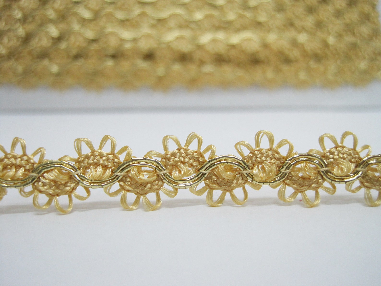 5 Yards Yellow Picot Rick Rack With Gold Braided, Pink Trim, Gold Rick ...
