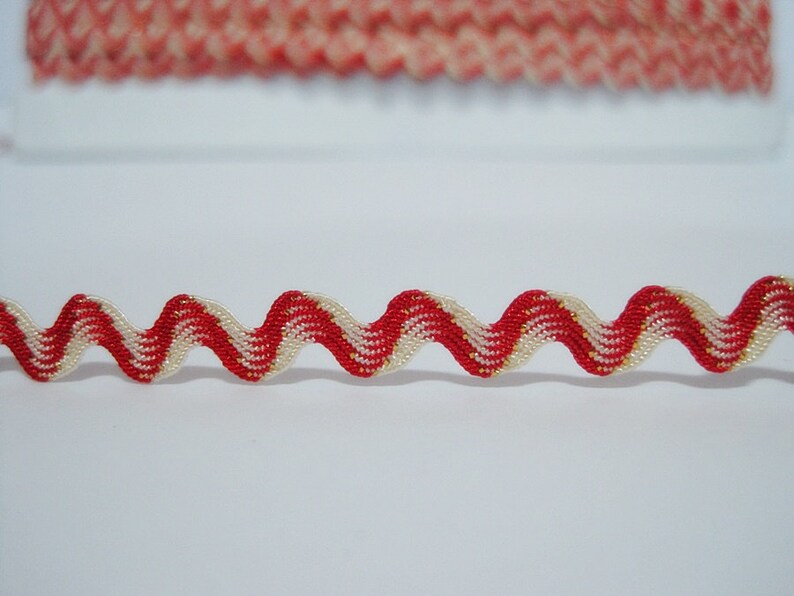 5 Yards Red Baby Rick Rack Trim With Gold Glitter Wholesale | Etsy