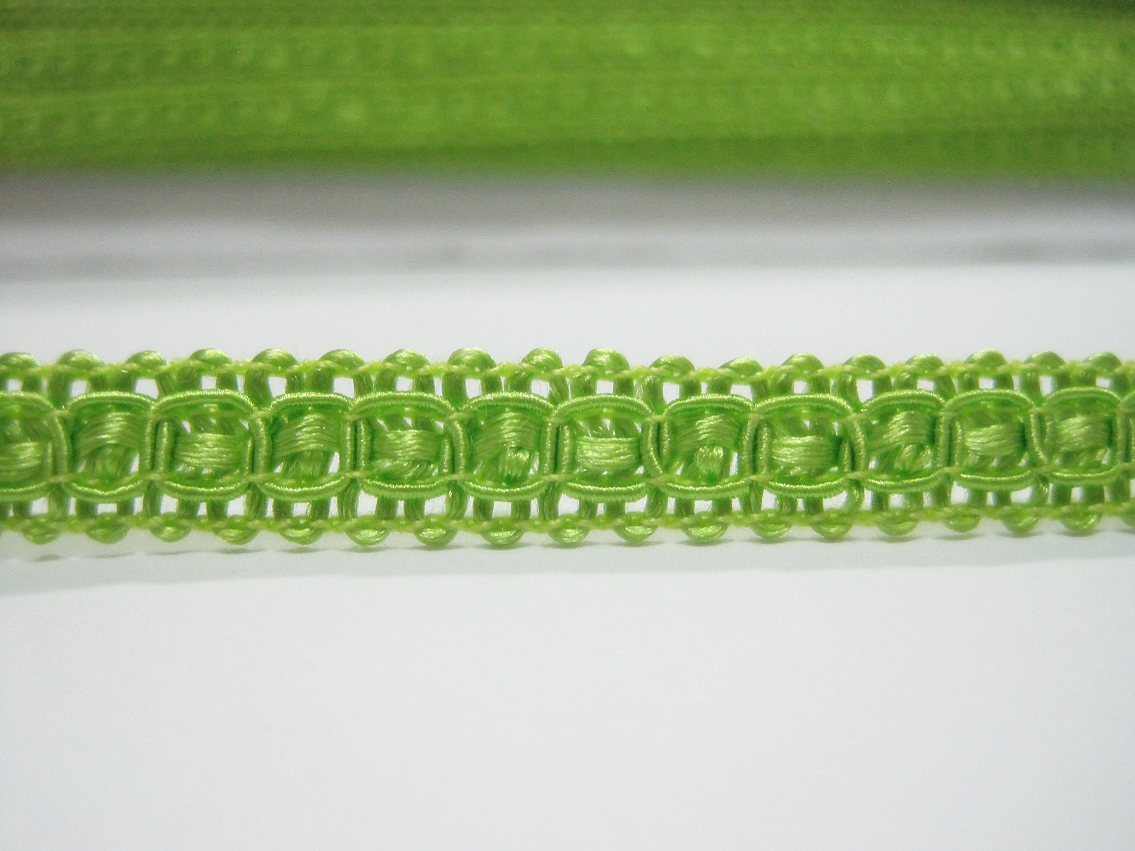 Green and Red Braid Trim 41 Yards Papercraft Paper, Party & Kids etna ...