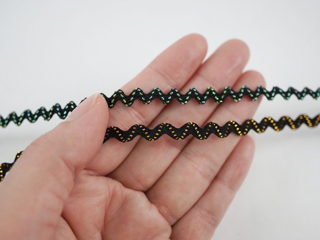 5 Yards Black Tiny Rick Rack With Gold Metallic, Tiny Rick Rack, Mini ...