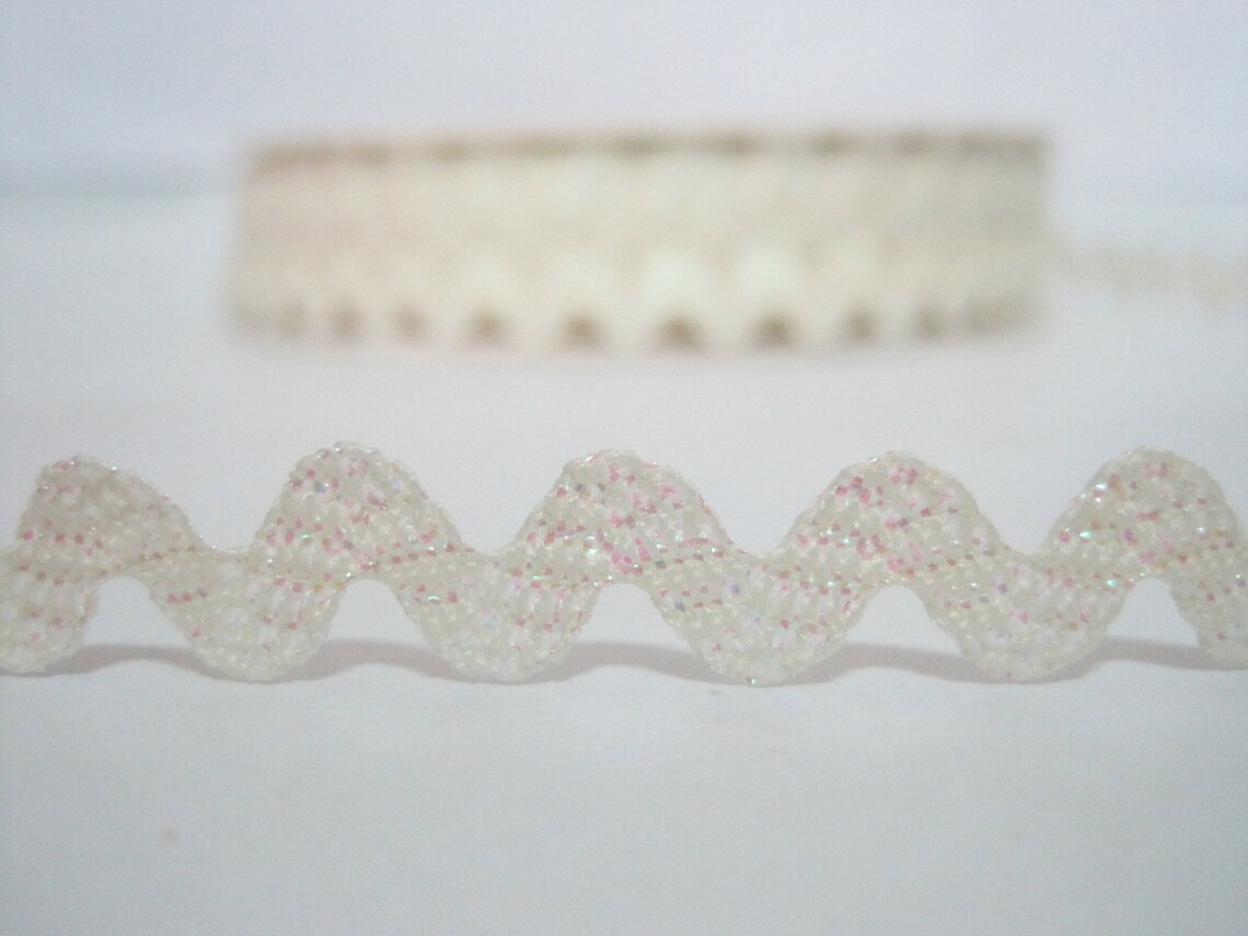 5 Yards Cream Sparkly Rick Rack Trim, Glitter Trim, Ric Rac Trim ...