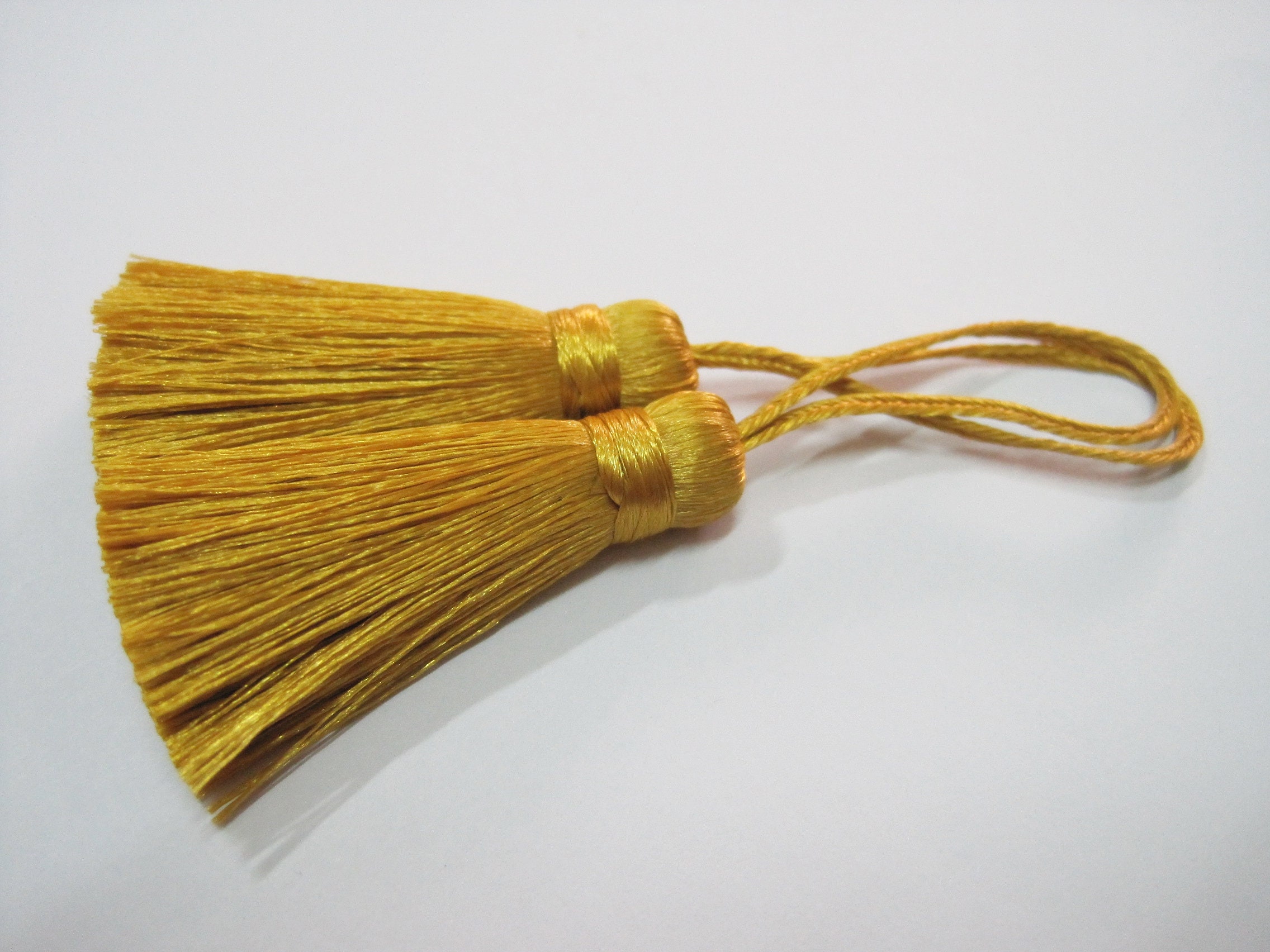10 Pcs Classic Gold SP23 Short Tassel, Wholesale Tassels, Silk Tassel ...