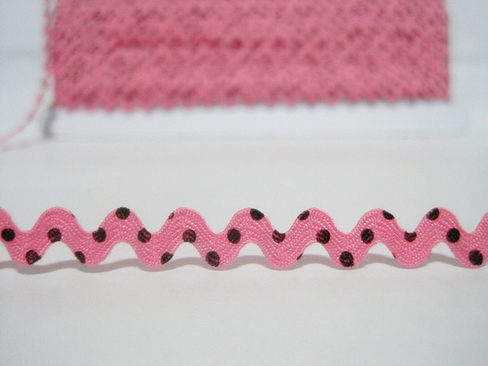 5 Yards Carnation Pink Polka Dot Mini Rick Rack Trim Ric Rac - Etsy