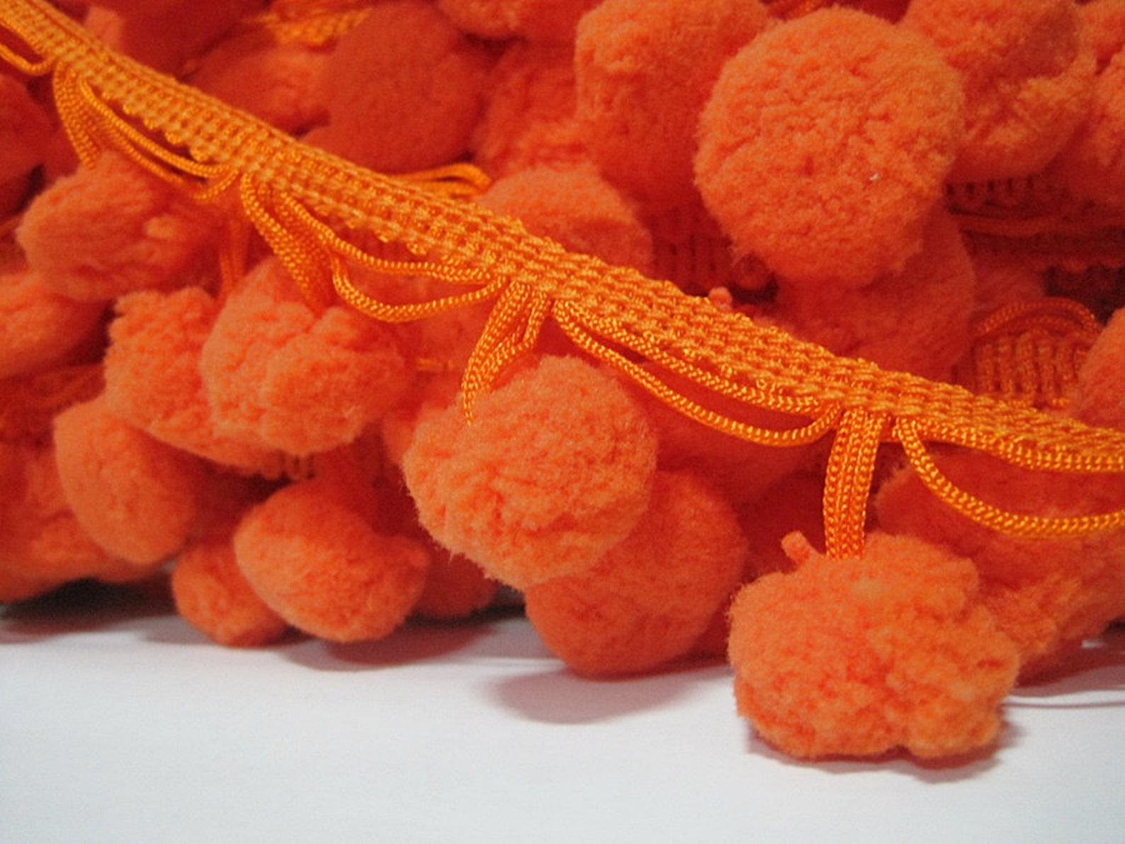 5 Yards Orange-red Extra Large Pom Pom Trim pom Size 2.5 Cm | Etsy
