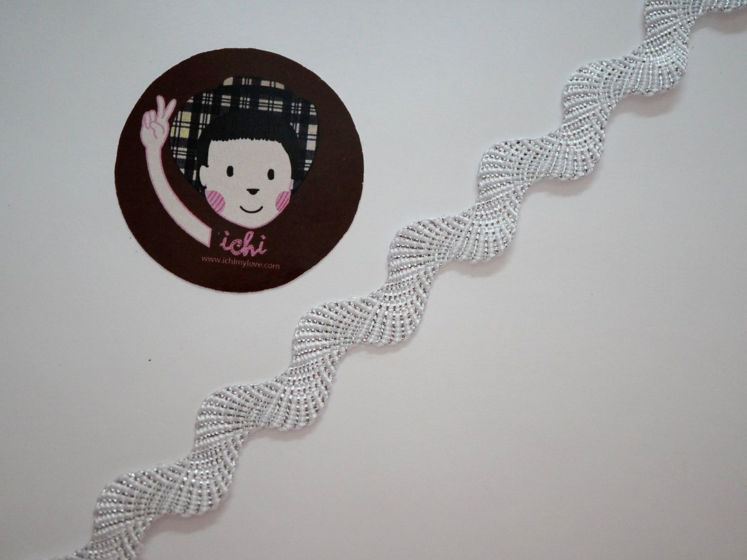 5 Yards White Rick Rack With Silver Metallic, White Ric Rac Trim ...