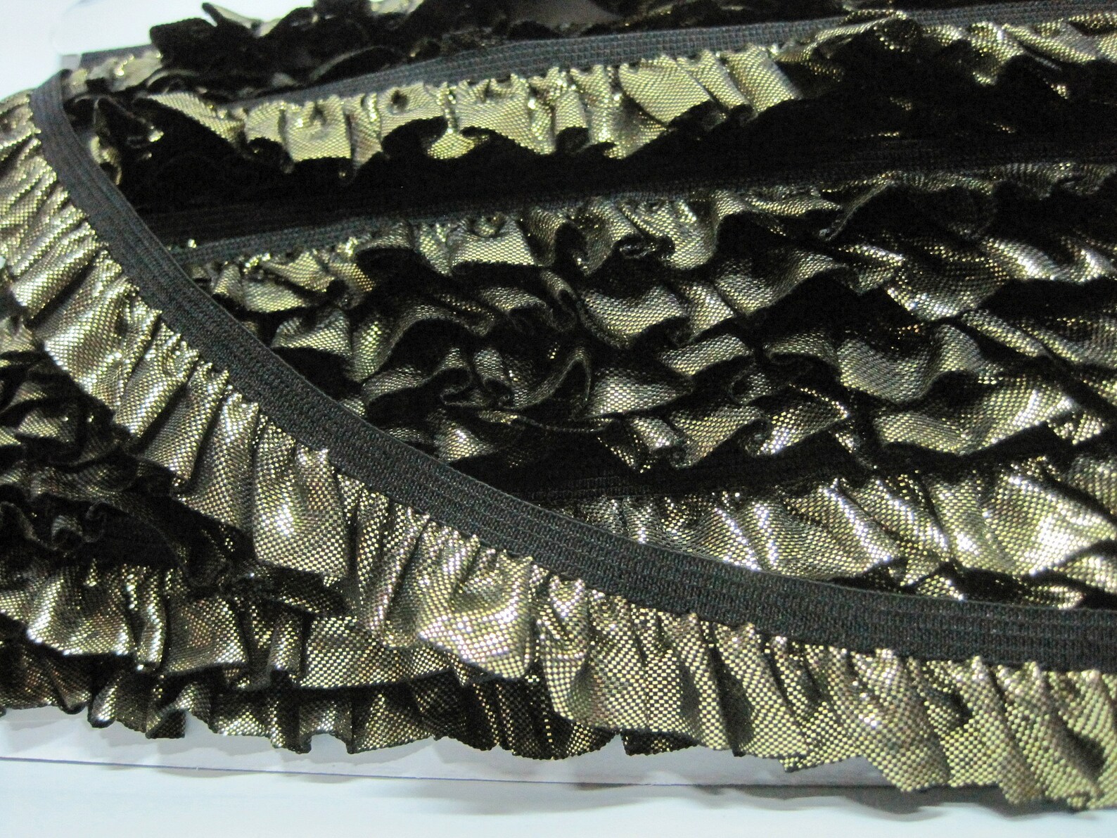 5 Yards Gold Metallic Ruffle With Black Elastic Trim Ruffle - Etsy