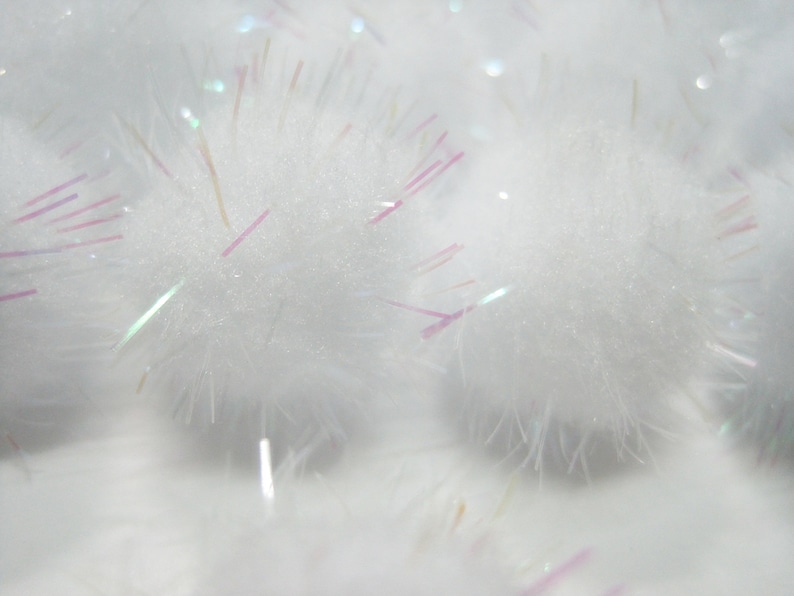 20 Pcs 3/4 Pom Pom White Pom Poms Wholesale Pom Poms - Etsy