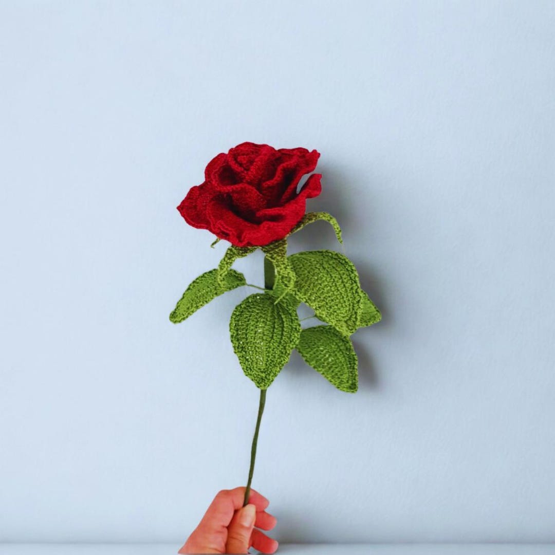 Crochet Rose Flower PDF Pattern – Easy Step-by-step Photo Guide - Etsy