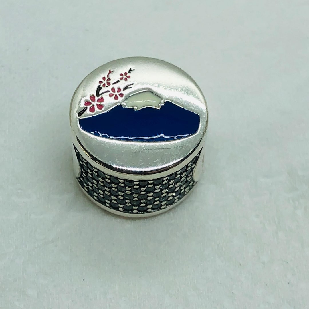 Japan Exclusive Mount Fuji Travel Round Button Charm|travel Bead ...