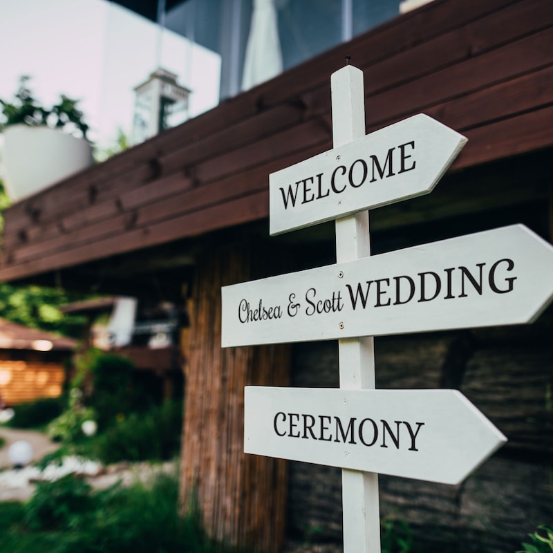 Wedding Arrow Sign - Etsy