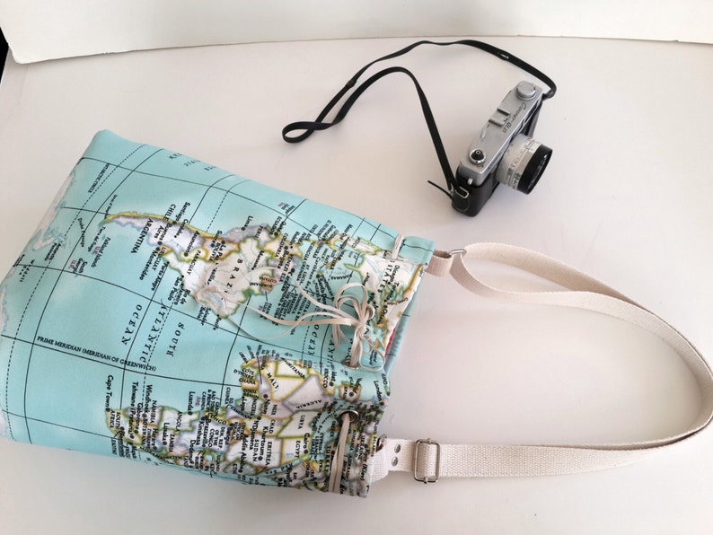 Worldmaps Shoulder Bag, Student Atlas Bag, World Maps Printed Bucket ...