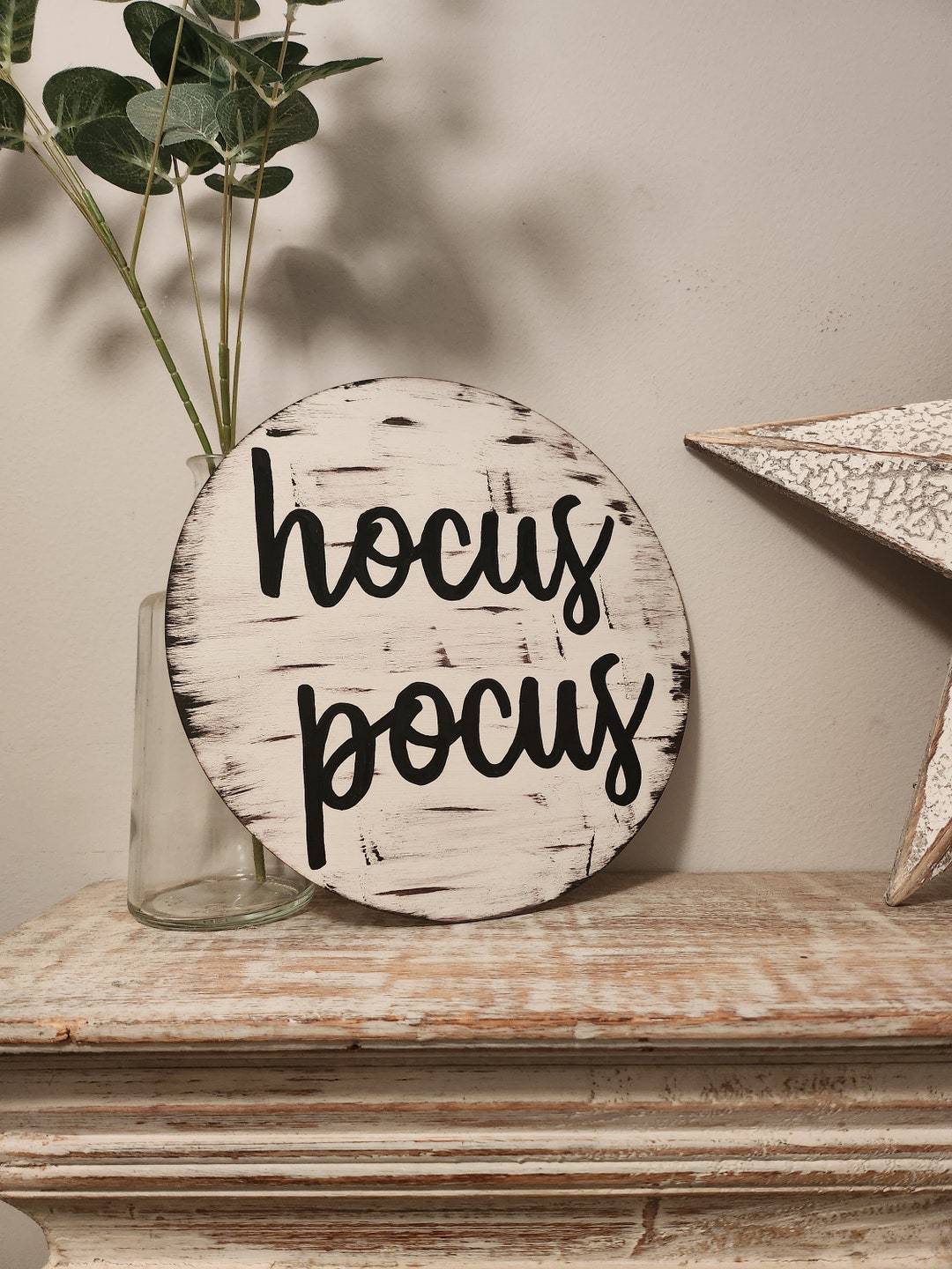 Hocus Pocus Sign: Round Distressed Halloween Decor (25cm) - Etsy