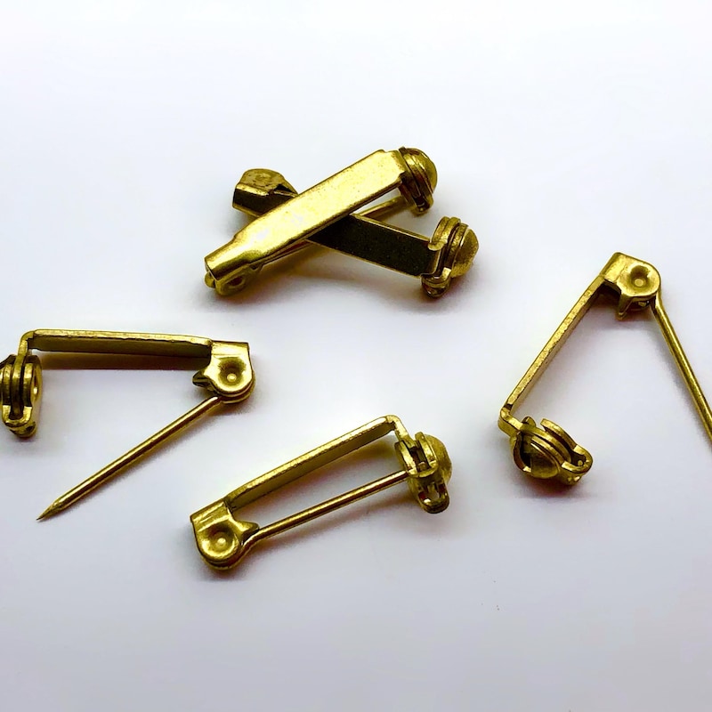 Small Brooches With Clasp - Etsy